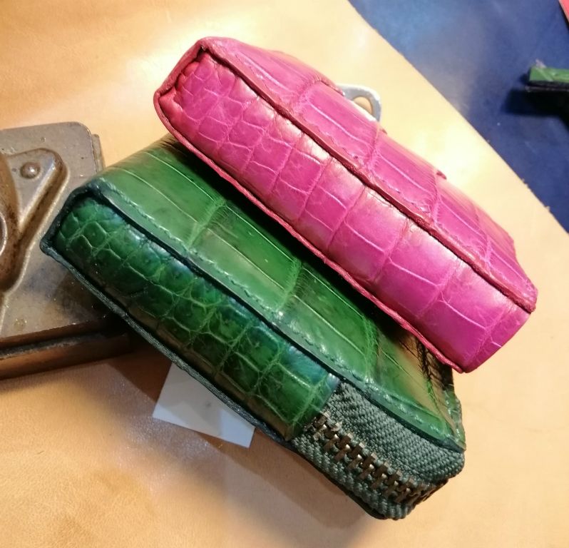 a047 | leathercraft by ava LAU